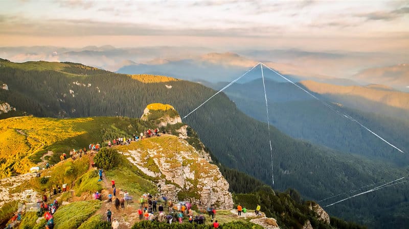 Mystery Pyramid – Natural Hologram in the Shape of a Pyramid